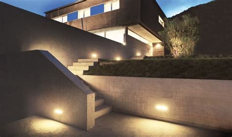 조명의종류인테리어조명코브조명풋라이트스포트라이트샹들리에다운라이트실링라이트팬던트브라켓테이블램프플로어스탠드 네이버 블로그