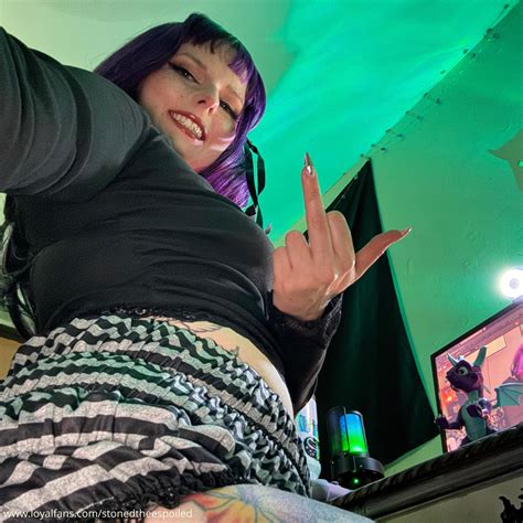 Stoned Thee Spoileds Official Social Fan Page Loyalfans