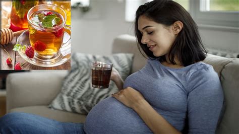 प्रेग्नेंट महिलाओं को जरूर पीनी चाहिए रास्पबेरी लीफ टी डिलीवरी में