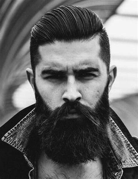 Cabelo masculino penteado para trás como modelar Homem No Espelho