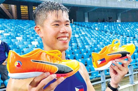 Ej Ipapa Auction Ang Sapatos Pilipino Star Ngayon