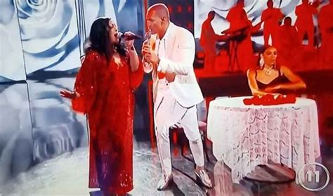 Víctimas Las Dos” De Víctor Manuelle Y La India Cadena Radial La