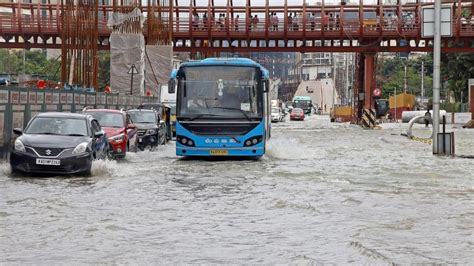 Bengaluru Weather Update Heavy Rains Thunderstorm Lash City Imd