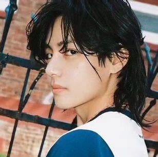 Kim Taehyung Brasil on Instagram Não canso de dizer que é o mais