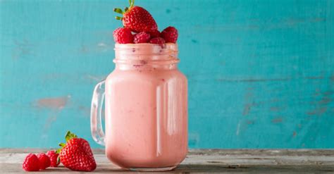 6 Receitas deliciosas e fáceis de suco de morango