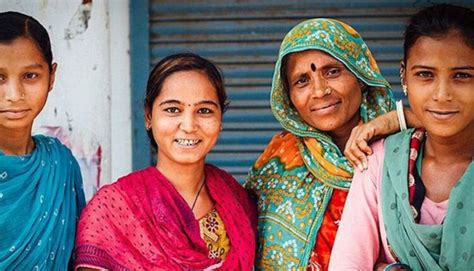 सरकारची मोठी घोषणा दर महिन्याला महिलांना मिळणार 1000 रुपये Inside