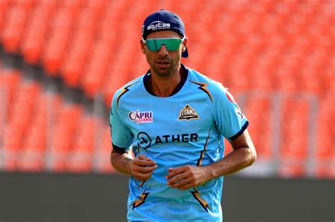 Ashish Nehra Profile Stats News And Career Highlights