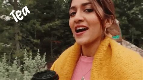 Larissa DSa Giphygifmaker Giphyattribution Love Happy GIF