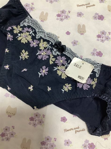 サンプル トリンプ ネイビー 可愛いお花ショーツスタンダード｜売買されたオークション情報、yahooの商品情報をアーカイブ公開