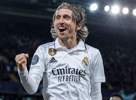 Luka Modric Bantu Real Madrid Bantai Liverpool Dapat Tepuk Tangan Dari