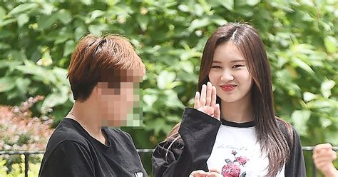 엑s Hd포토 위키미키 엘리 사랑스러운 미소