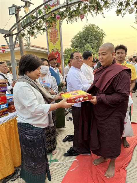 ဒေါက်တာ အရှင်နန္ဒမာလာ ဘိဝံသ ပါမောက္ခချုပ်ဆရာတော်ဒေါက်တာနန္ဒမာလာဘိဝံသ သက်တော် ၈၃ နှစ်ပြည့် မ