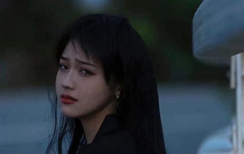 葛兰的持仓，今天又要难受了 知乎