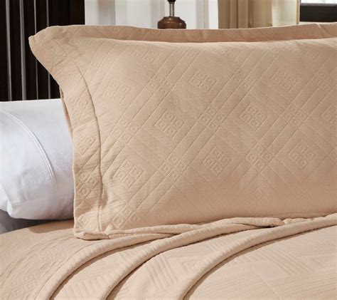 Superior Geometric Fret Cotton Scalloped Bedspr Ead Set Full