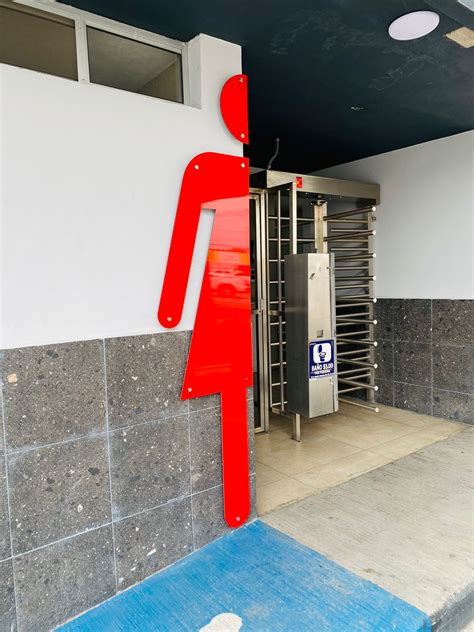 Señaletica para baños gasolinera Dynami Saltillo Signal Publicidad