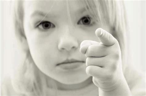 Jugendamtwatch Wenn Du Mit Dem Finger Auf Meine Eltern Deutest Sieh