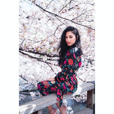 Nicole Scherzingers Feet