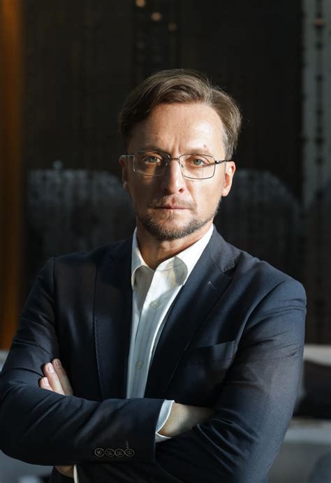 Мишуков Владимир Владимирович биография — РУВИКИ