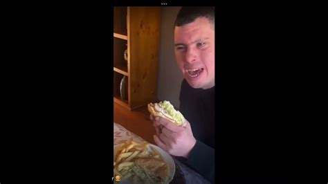 Claytons World Chicken Burger 🍔 Youtube