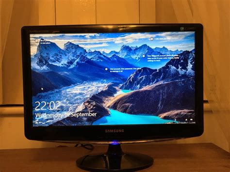 Samsung SyncMaster B2030 LCD Monitor | in Newhaven, Edinburgh | Gumtree