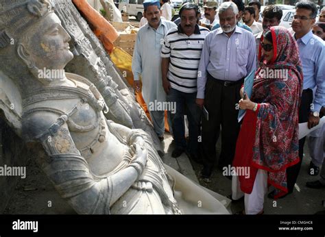7th Aug 2012 Sindh Culture Minister Sassi Palejo Looks The Budha