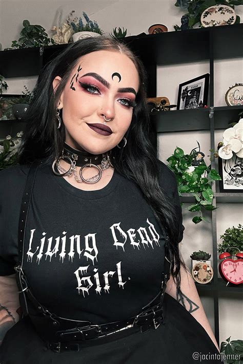 Living Dead Girl Crop Top Vampirefreaks
