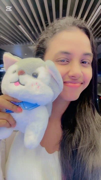 පාස්කු දවසෙ රවුමක් යමුද ළමායි🥰♥️ Youtube