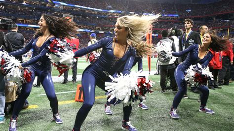 The Chive 50 Years Of Super Bowl Cheerleaders Ultimat