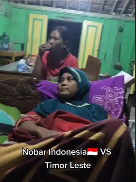 6 Potret Kesederhanaan Mak Ti Ibu Arhan Saat Di Blora Curi Perhatian