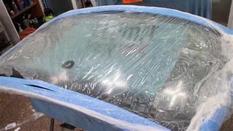 글로벌자동차유리 랜드로버 디스커버리4 전면유리교환 Pgc 갤러리