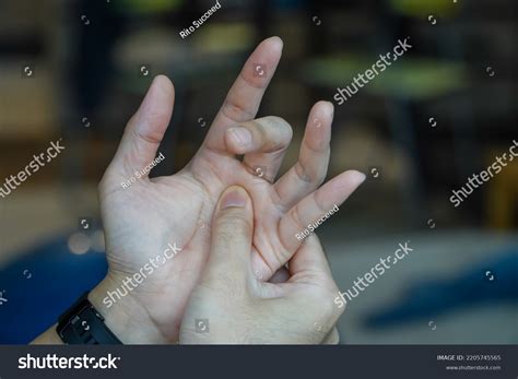 Hands Lock Up Neuromuscular Diseases At Albert Pietsch Blog