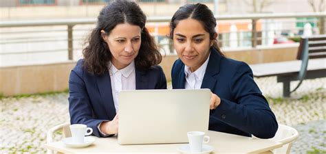 5 Reasons Why You Should Study BBA With ACCA