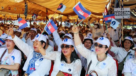 ព័ត៌មានពេលរាត្រី ២ មិថុនា៖ សង្គម ស៊ីវិល ស្នើឱ្យ រដ្ឋាភិបាល ធានា សិទ្ធិ