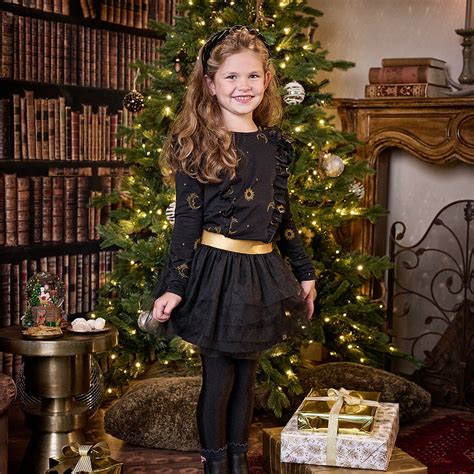 Kerst Vieren In Een Feestelijk Outfit Piraten En Prinsessen