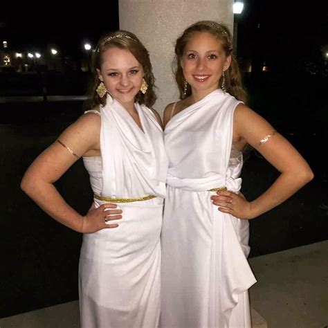 Toga Costume Diy