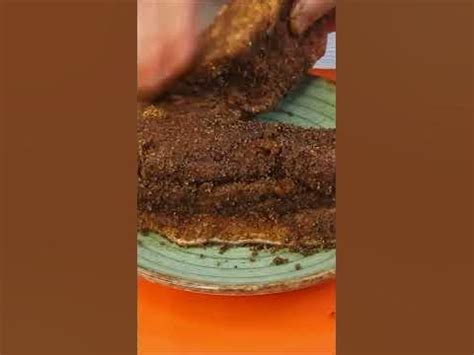 Аппетитная, пропитанная травами, чесноком, приправами.Вкусная, сочная ...