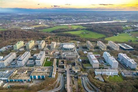 Luftbild Bochum Abriß Baustelle Zum Rückbau Des Hochhaus Gebäude
