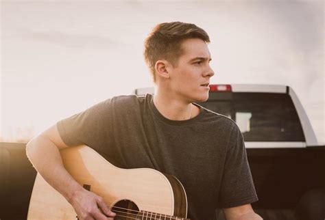 Patrick Lilly Live Old Armor Beer Compa