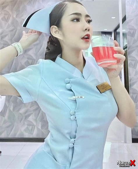 ปักพินโดย Kanit Jeenteh ใน Angle Nurse สาวเซ็กซี่ สาวมหาลัย พยาบาล