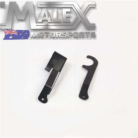 Late Ve And Vf Otr Radiator Brackets For Vcm Oct 2011 2017 Malex Motorsports Australia