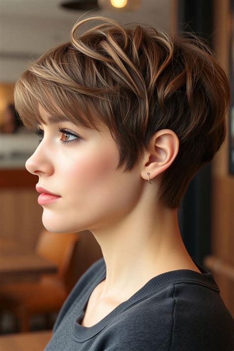 40 Pixie Haircuts For Modern Women Copper Layered Bixie