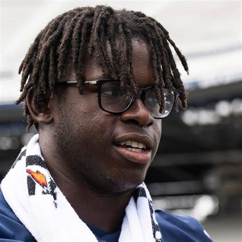 Ot Olu Fashanu To Put Off Nfl Draft Return To Penn State National