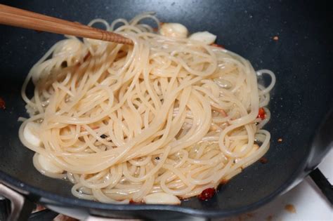 봄나물파스타 취나물넣어 향긋하게 즐겨봐요