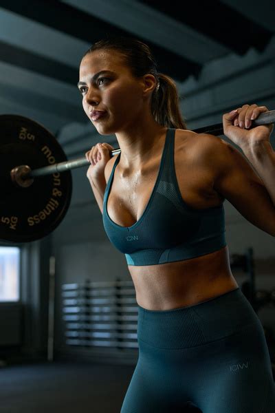 Sculpt Seamless Sports Bra W White Iciw