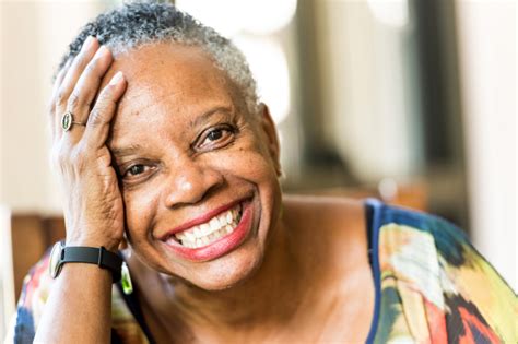 Implant Retained Denture Procedure What To Expect Distinctive Smiles