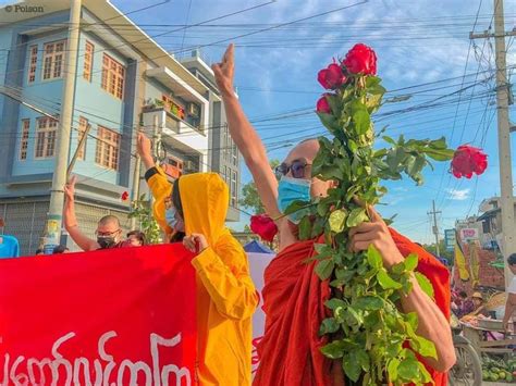 မန္တလေးတွင် ၇၅ နှစ်မြောက် အာဇာနည်နေ့ အထိမ်း အမှတ်အဖြစ် စစ်အာဏာရှင်စနစ်အလိုမရှိကြောင်းချီတက်ဆန္ဒပ