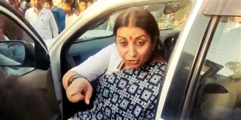 Mumbai Press Club Slams Smriti Iranis ‘threatening Behaviour Towards
