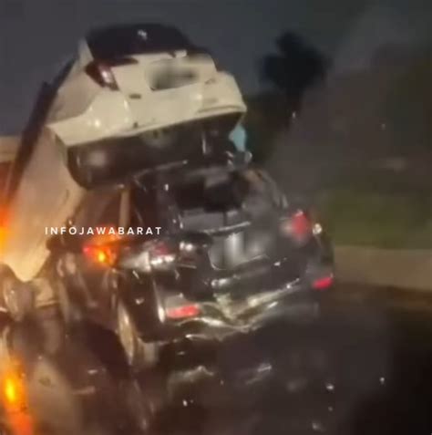 Kecelakaan Beruntun Di Tol Purbaleunyi Libatkan 3 Kendaraan