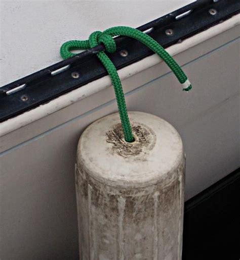 Toe Rail Fender Knot Boating Safety Tips Tricks And Thoughts From
