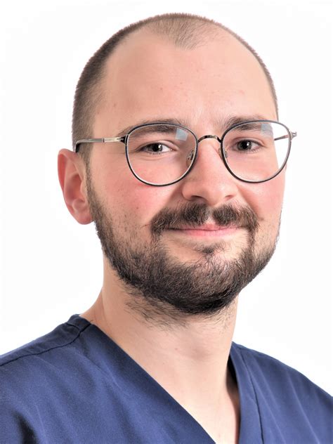 Kipras Mikelis VšĮ Vilniaus Universiteto Ligoninė Santaros Klinikos